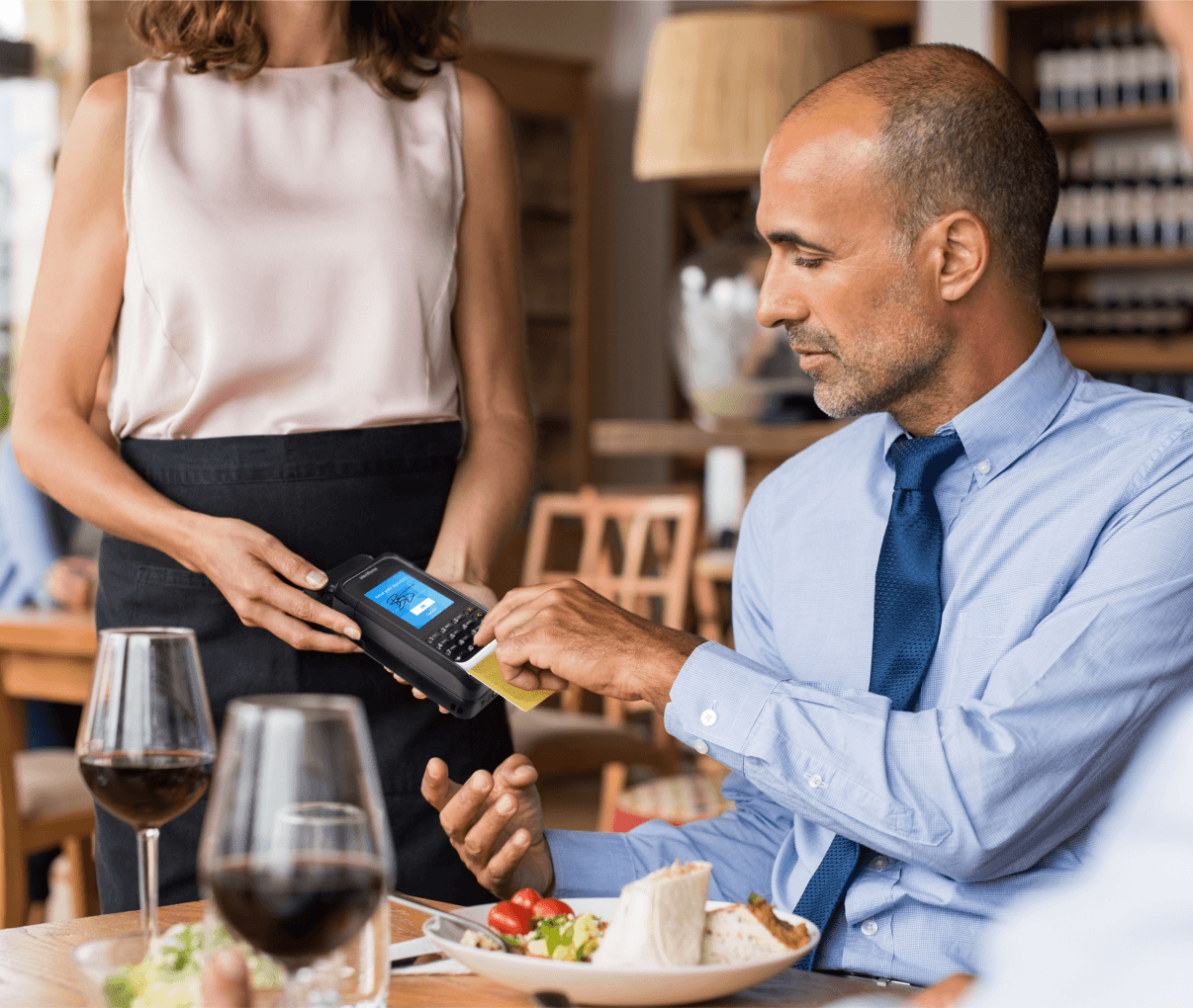 Innovative mPOS Cases | The NE360H Handheld Case | InVue