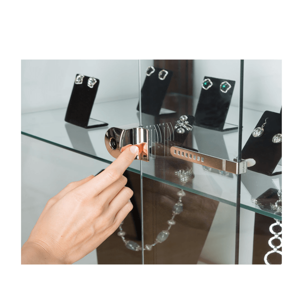 Self-Latching Slider Lock | InVue