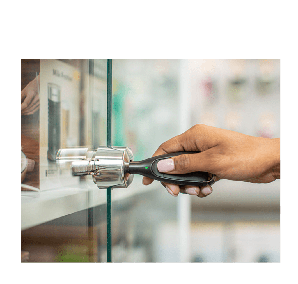 Self-Latching Slider Lock | InVue