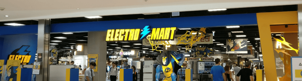 InVue Safeguards Curved Merchandise on Display for ElectroMart | InVue