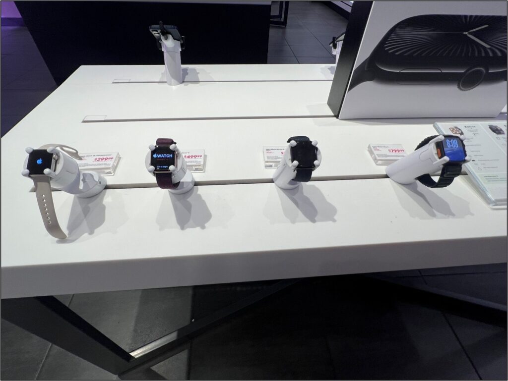 OnePOD Max | Secure Retail Display for Phones, Wearables & Tablets